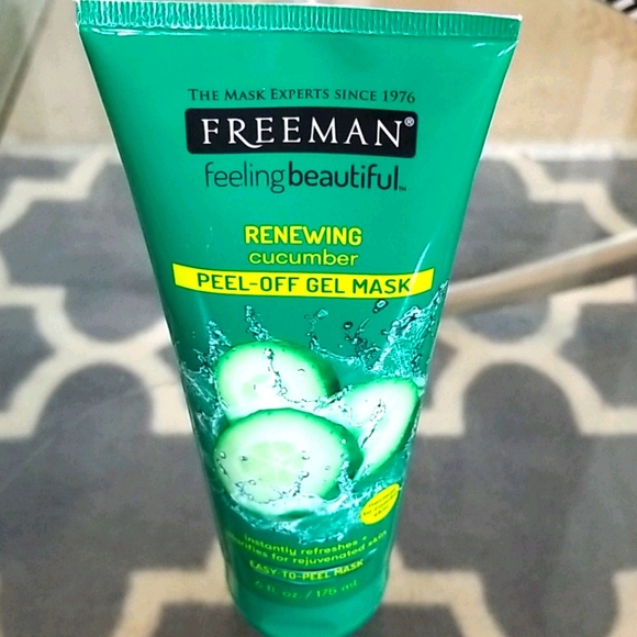 freeman | Skincare | New Freeman Renewing Cucumber Peel Off Gel Mask ...
